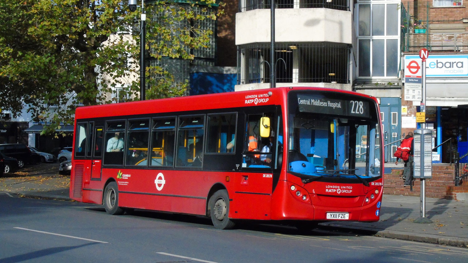 London Bus Route 228 London Bus Route 228